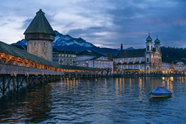 Lucerna en Navidad: todo lo que necesitas saber | Suiza Vacaciones